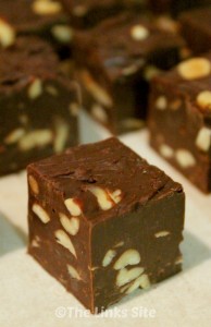 Easy Nutty Microwave Fudge - The Links Site
