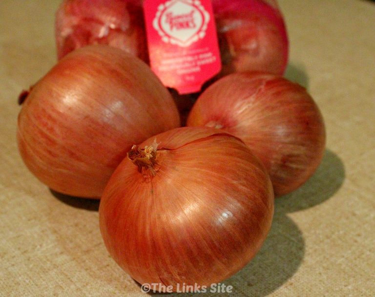 Food Discovery: Pink Onions! - The Links Site